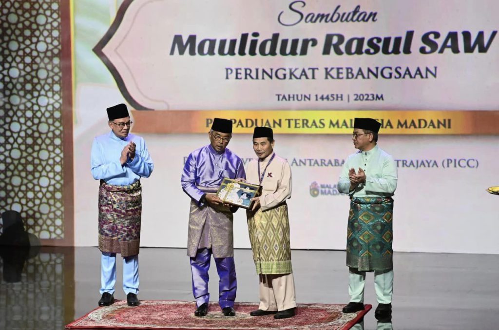 Contohi akhlak Rasulullah : Agong – BBC PORTAL