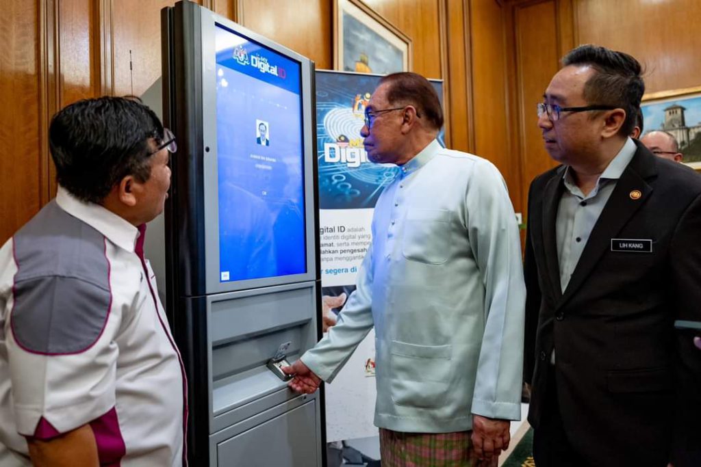 Digital ID: ‘Banyak sangat tengok filem Hollywood’ – BBC PORTAL