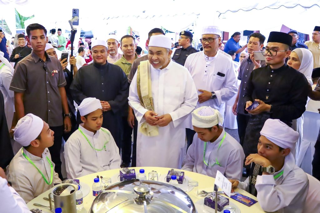 Zahid yakin SPRM adil siasat Ismail Sabri – BBC PORTAL