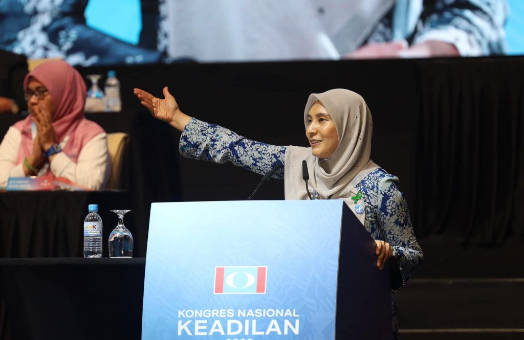 Tanding Timbalan Presiden: Nurul Izzah terus dapat sokongan – BBC PORTAL